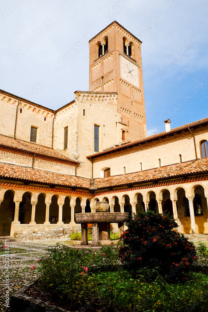 Chiostro, Abazia di Follina - Follina, Borgo dei borghi, Treviso ...