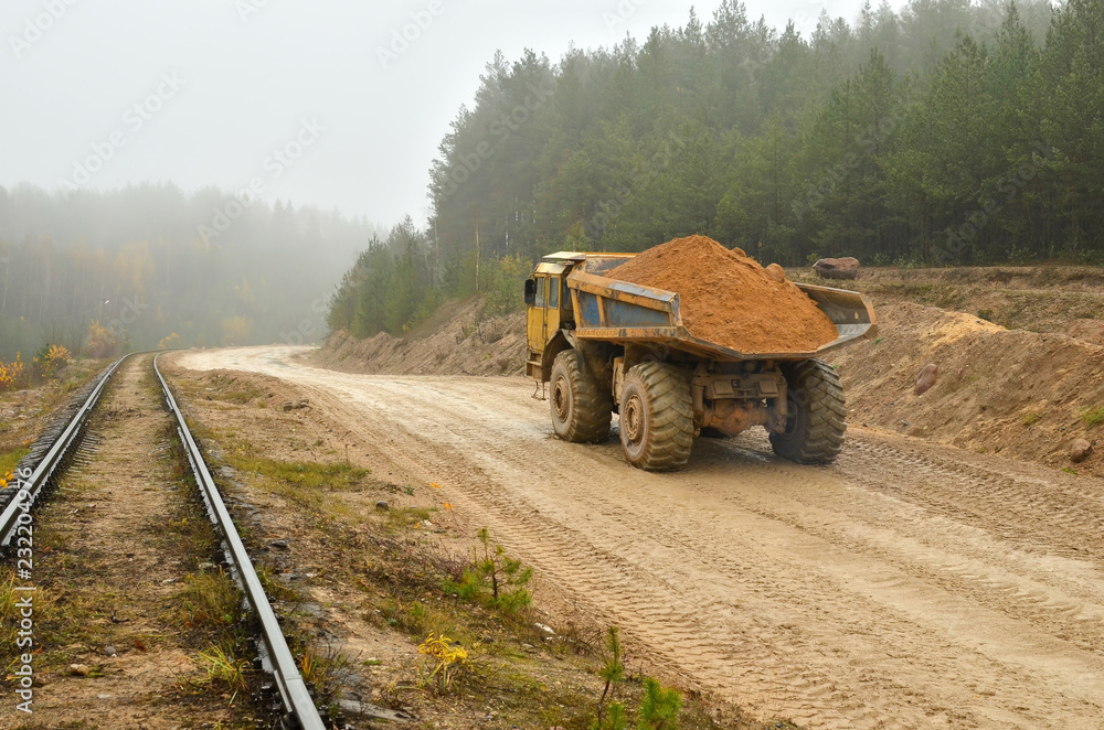 Earth Mover Dump Truck