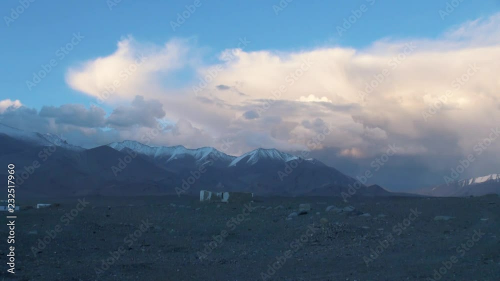 Vidéo Stock Karakul Lake Tajikistan. M41 Pamir Highway, Khorog ...