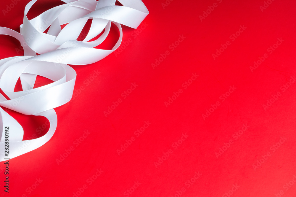 Red Swirl Corner