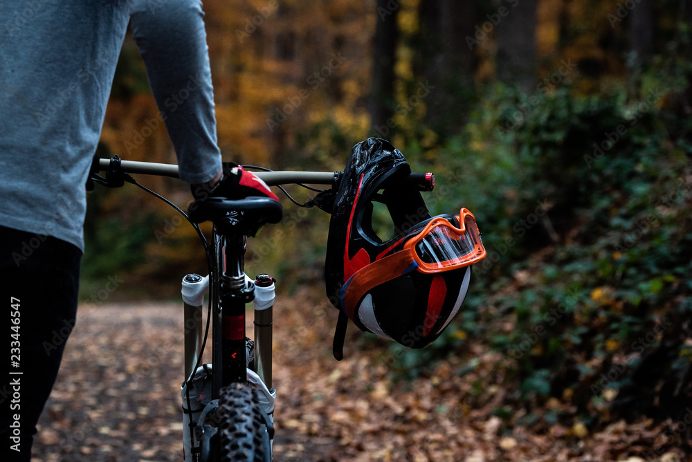Wunderbar Mountainbike Helm Herren Fotos