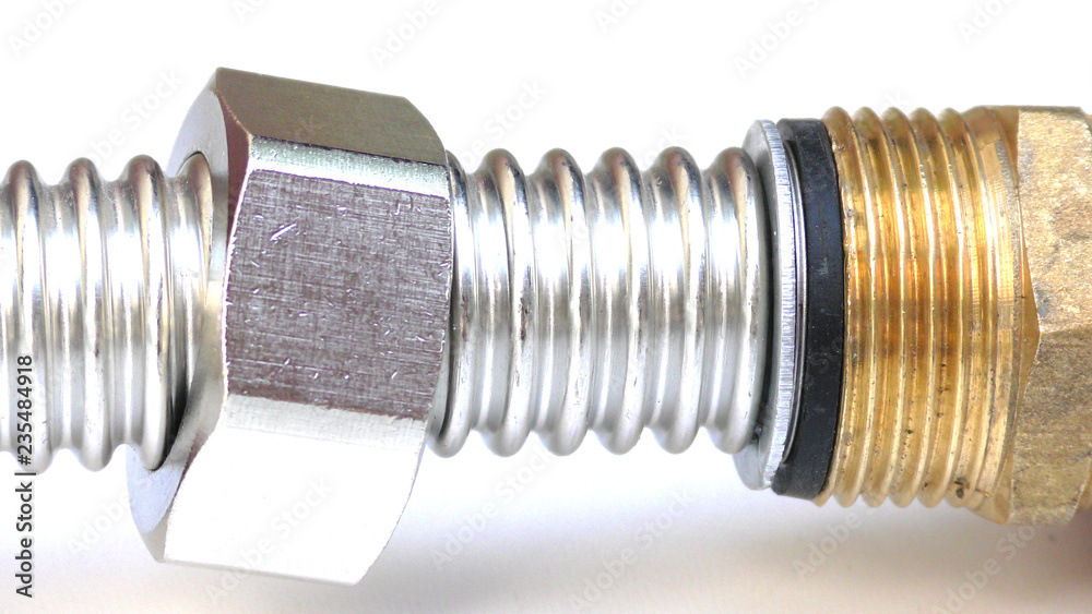 Fittings for pipe fastening. Threaded connection of stainless ...