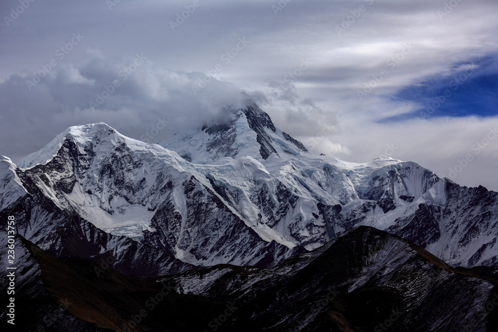Minya Konka (Mount Gongga, Holy Tibetan Snow Mountain) - Gongga Shan in ...