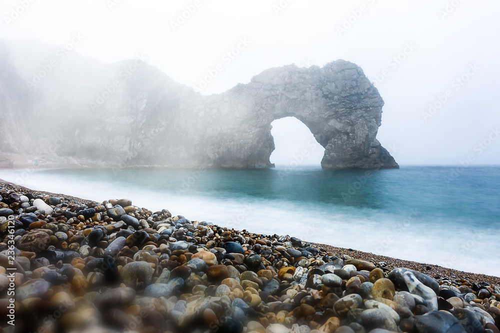 Durdle Door, natural limestone arch, jurassic coast, Lulworth, Dorset ...