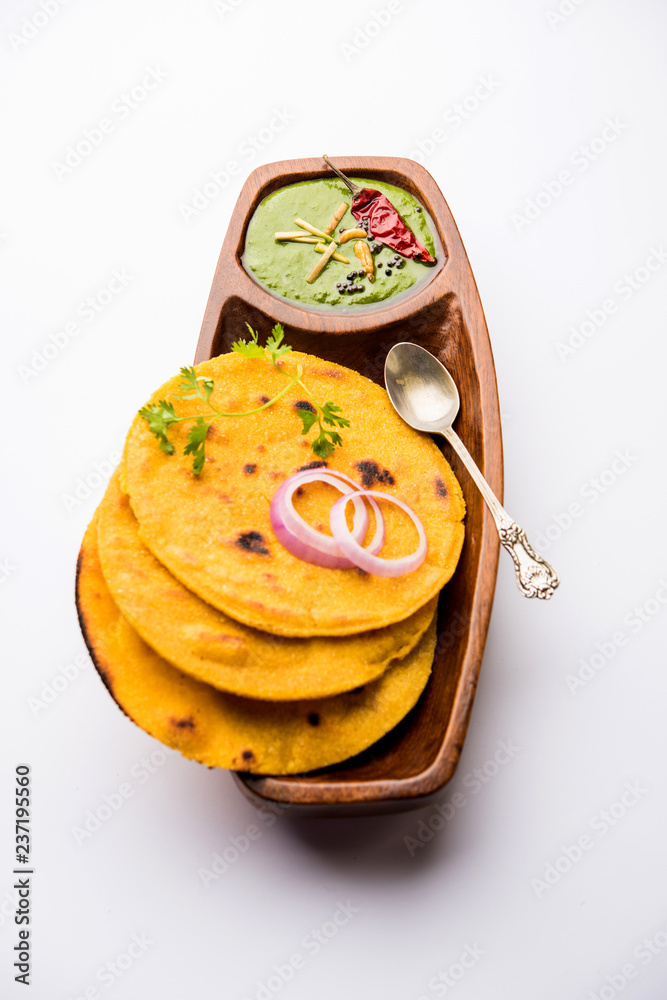 Makki di roti with sarson ka saag, popular punjabi main course recipe ...