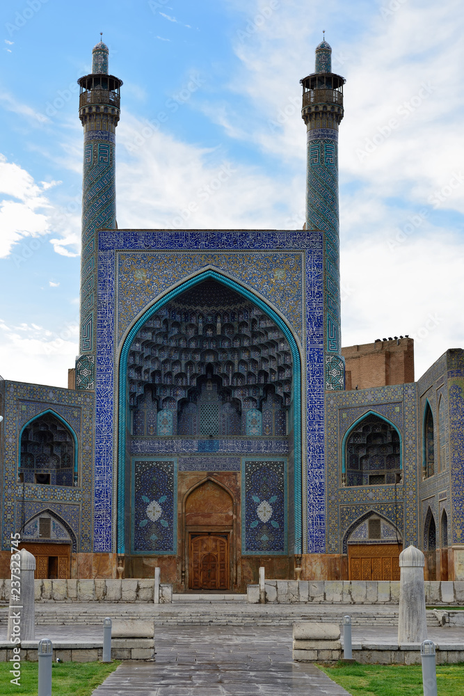 The Shah Mosque also known as Masjed-e Jadid-e Abbasi Mosque the one of ...