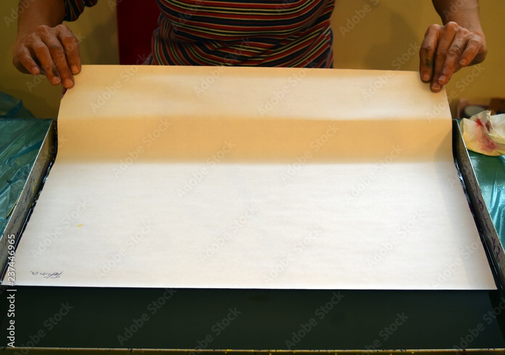 Artist Ebru, the art of painting on water transfers drawing to paper ...