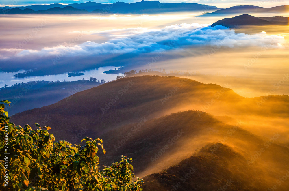 Sri Pada Sun Rise