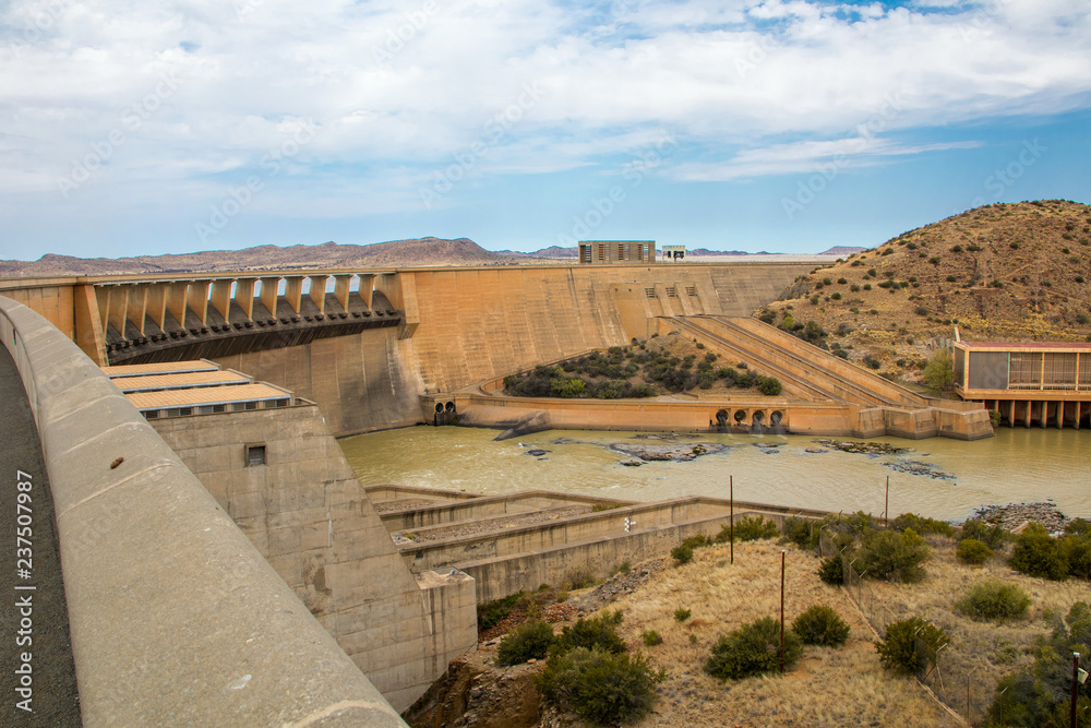 Gariep dam on the Orange River in South Africa, the largest dam in ...
