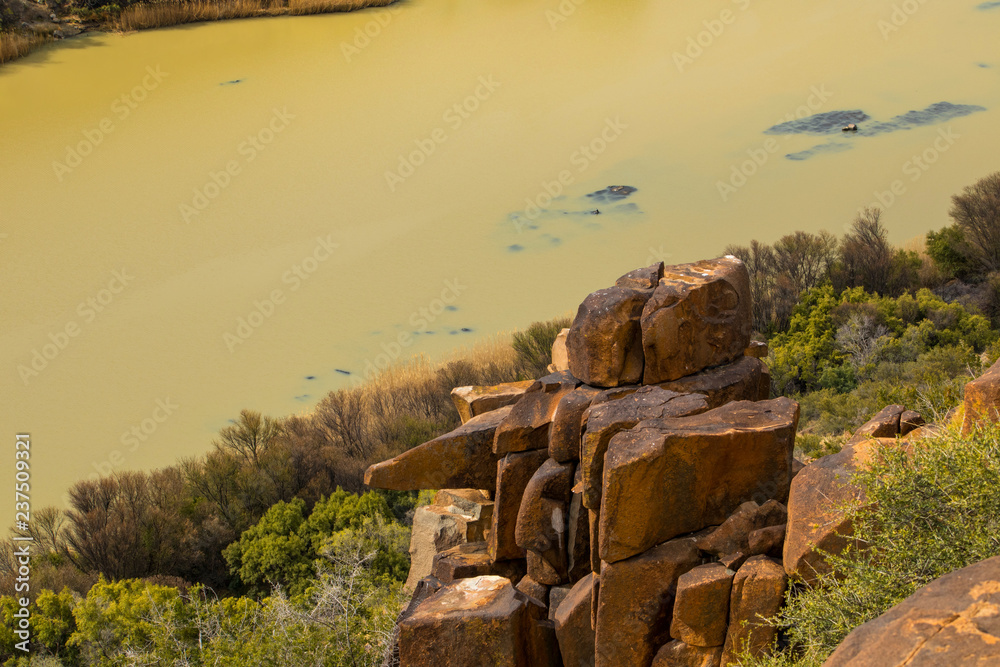 Gariep dam on the Orange River in South Africa, the largest dam in ...