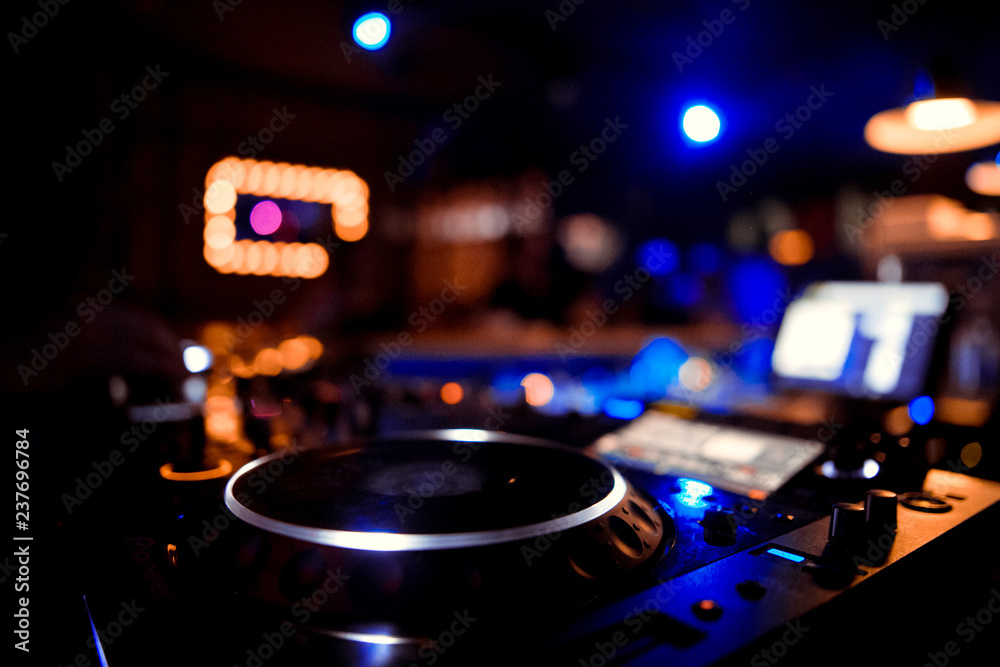 DJ sound equipment at nightclubs and music festivals, EDM, future house ...