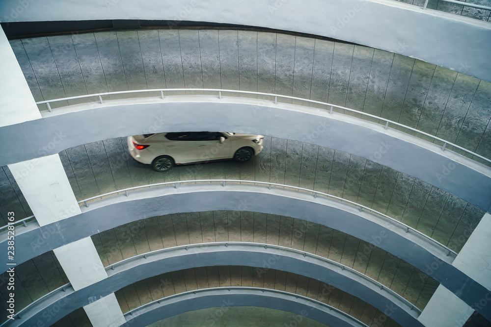 Up-down of the parking lot, Driving down the curved path, Way up - into ...