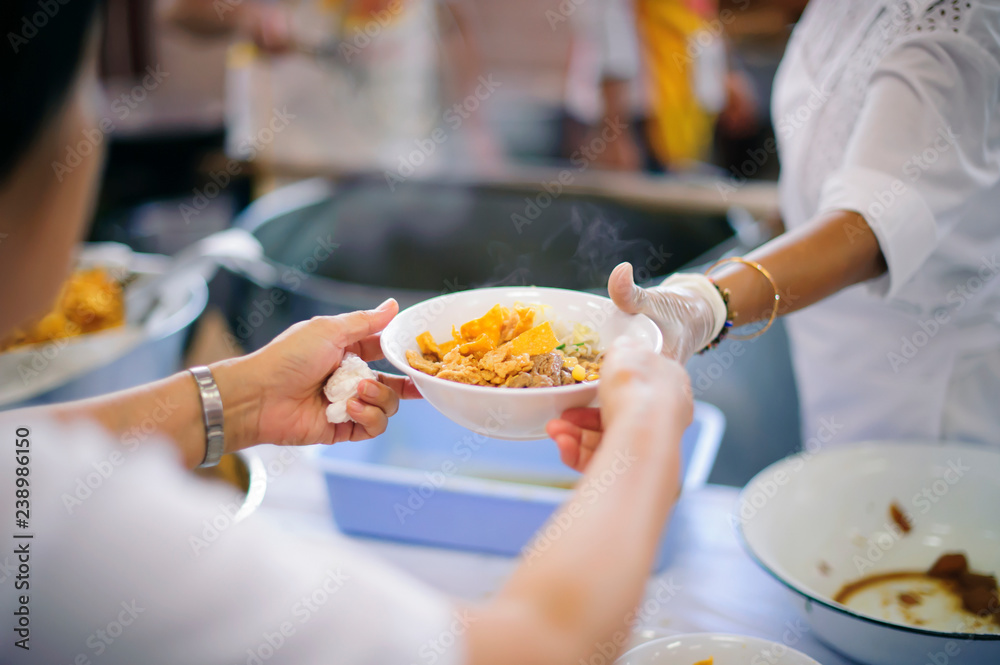 Poor people receiving food from donations : the concept of social ...