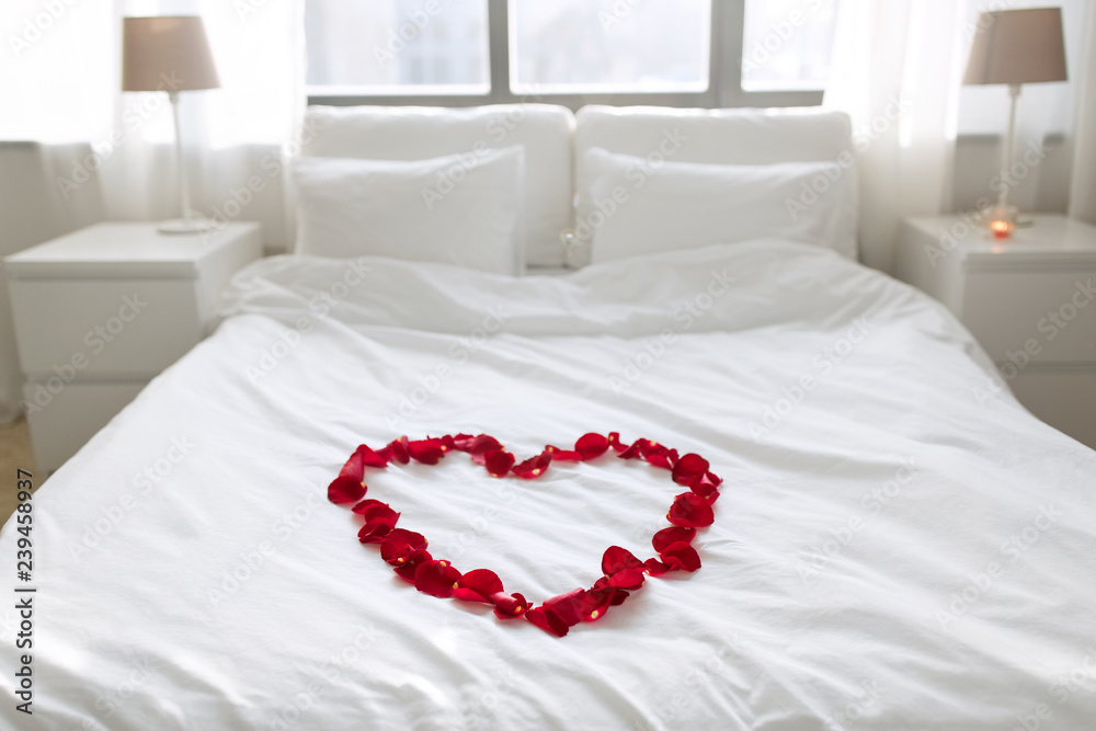 Romantic Red Bedrooms