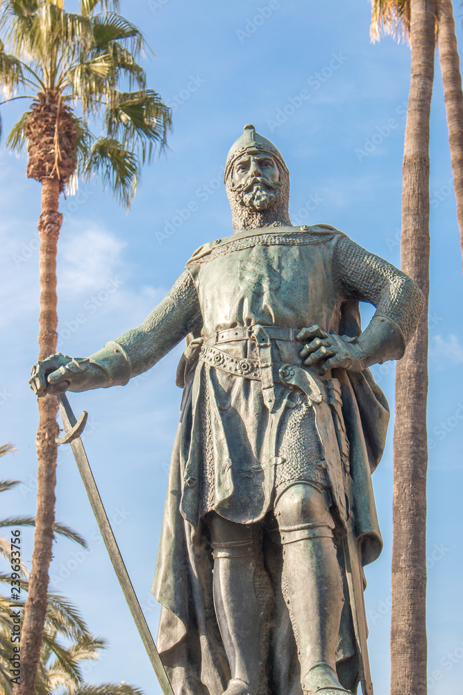 Monumento a Roger de Lluria Arc de Triomf Passeig de Lluís Companys ...