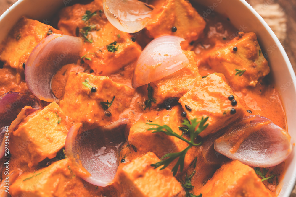 Paneer Do Pyaza is a popular punjabi vegetarian recipe using cubes of ...