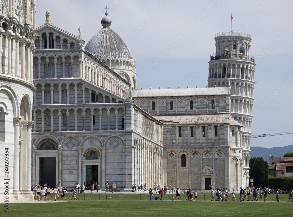 Foto de Catedral de Santa María Asunta, Duomo di Pisa, en la Piazza dei ...