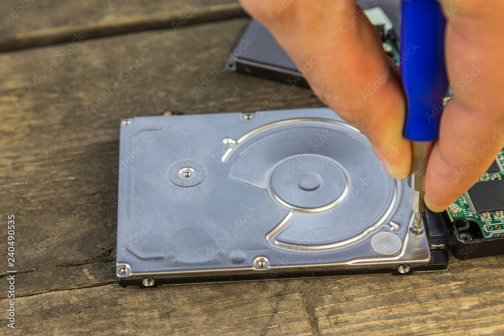 Repairing of HDD drive. Diagnostics of data loss and data recovery ...