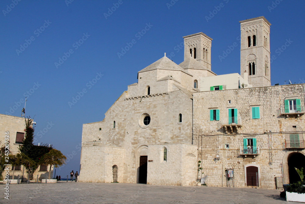 la Cattedrale di Molfetta (Puglie) Stock Photo | Adobe Stock