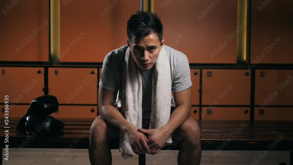 Man before fight boxer boxing action in dressing rooms match, training ...