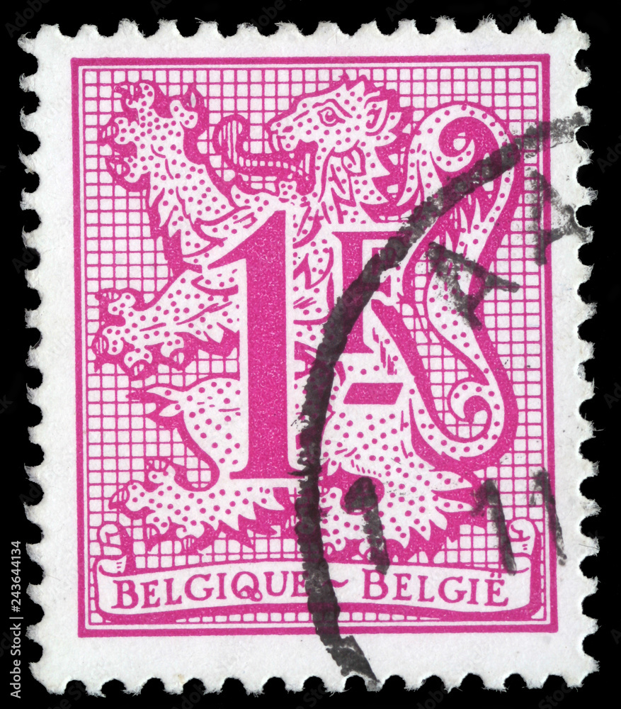 Foto de Stamp printed in BELGIUM shows image of The coat of arms of the ...