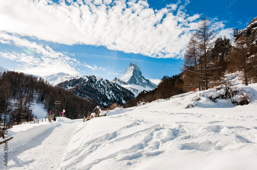 Zermatt, Furi, Zmutt, Zum See, Matterhorn, Wanderweg, Winterwanderung ...