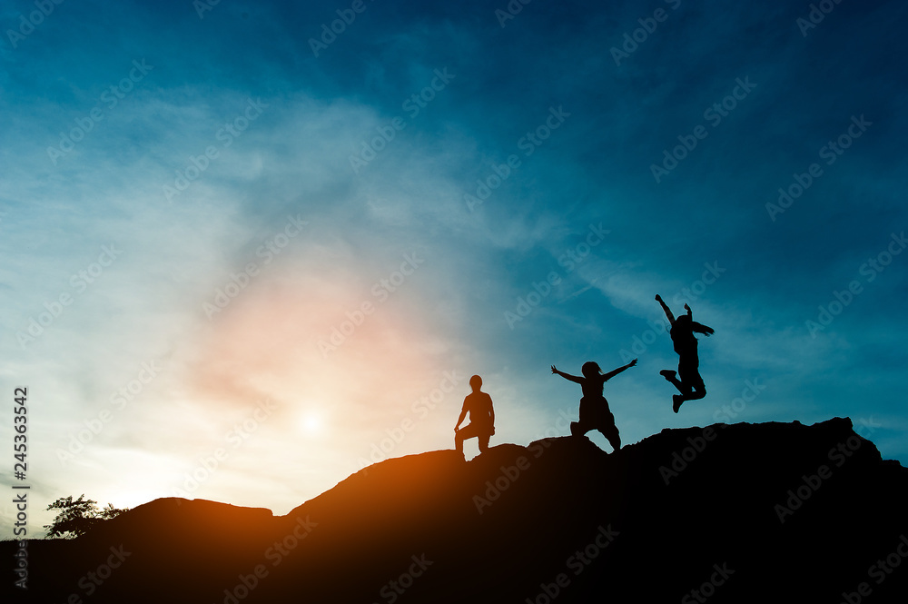 Silhouette of team leadership, teamwork and teamwork and delightful ...