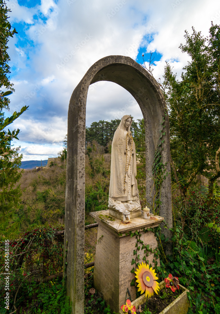 Orvinio (Italy) - A small and charming medieval village of only 387 ...