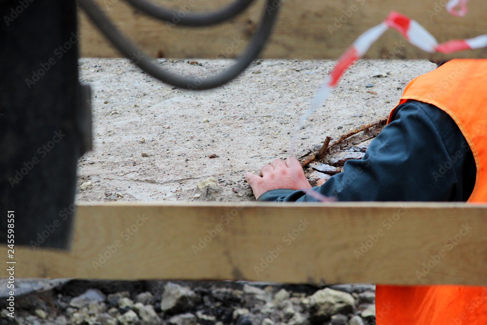 lowering the concrete slab and creating duct protection of the water ...