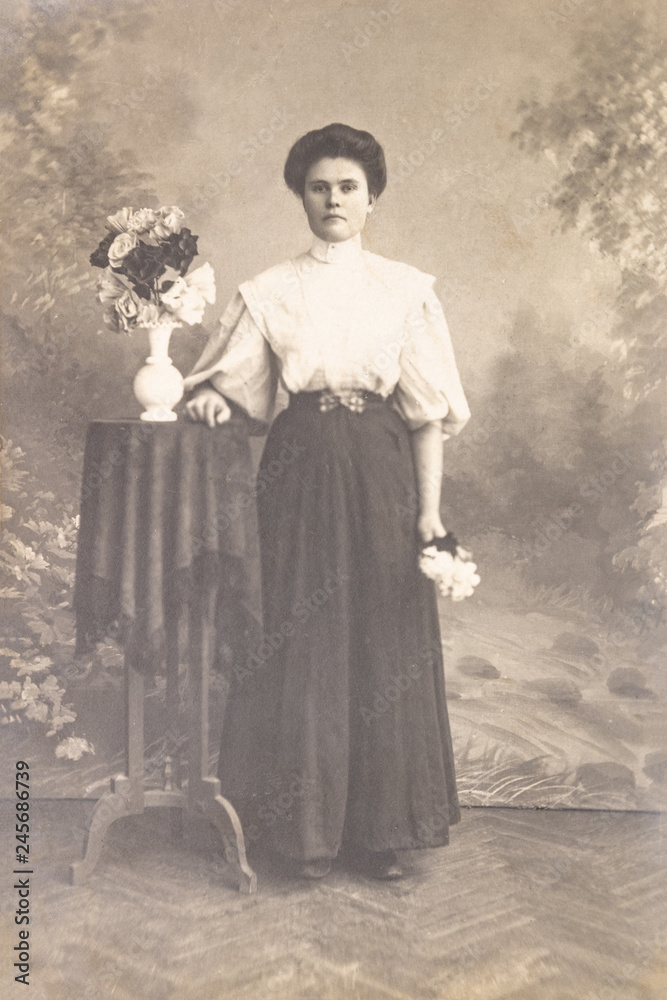 RUSSIA - CIRCA 1905-1910: A portrait of young woman in studio, Vintage ...