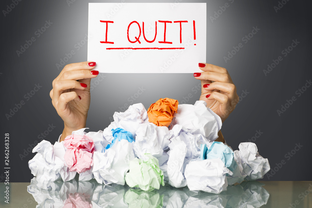 Foto de I quit as note of resignation written by exhausted employee ...