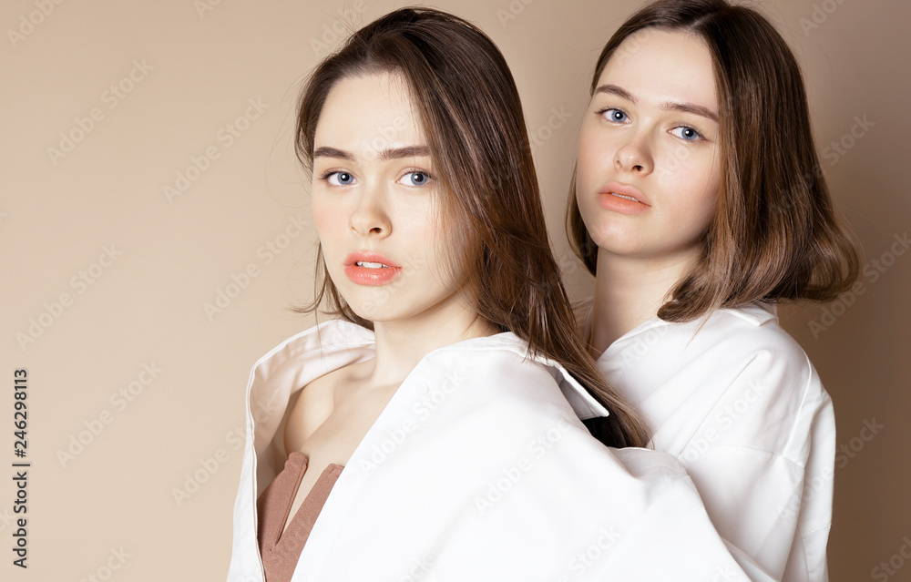 Fashion beauty models two sisters twins beautiful nude girls looking at ...