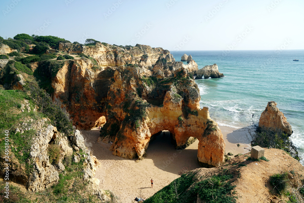 Praia da Prainha in Alvor at the Algarve south coast Stock Photo ...