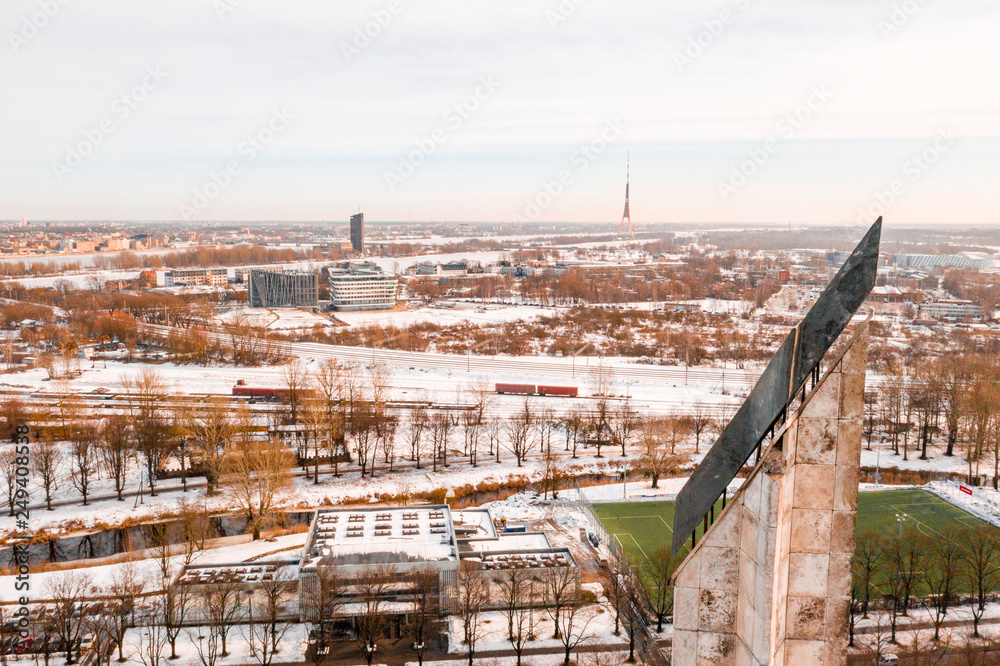 Foto de Riga, Latvia, February 14, 2018: The Victory Memorial to Soviet ...