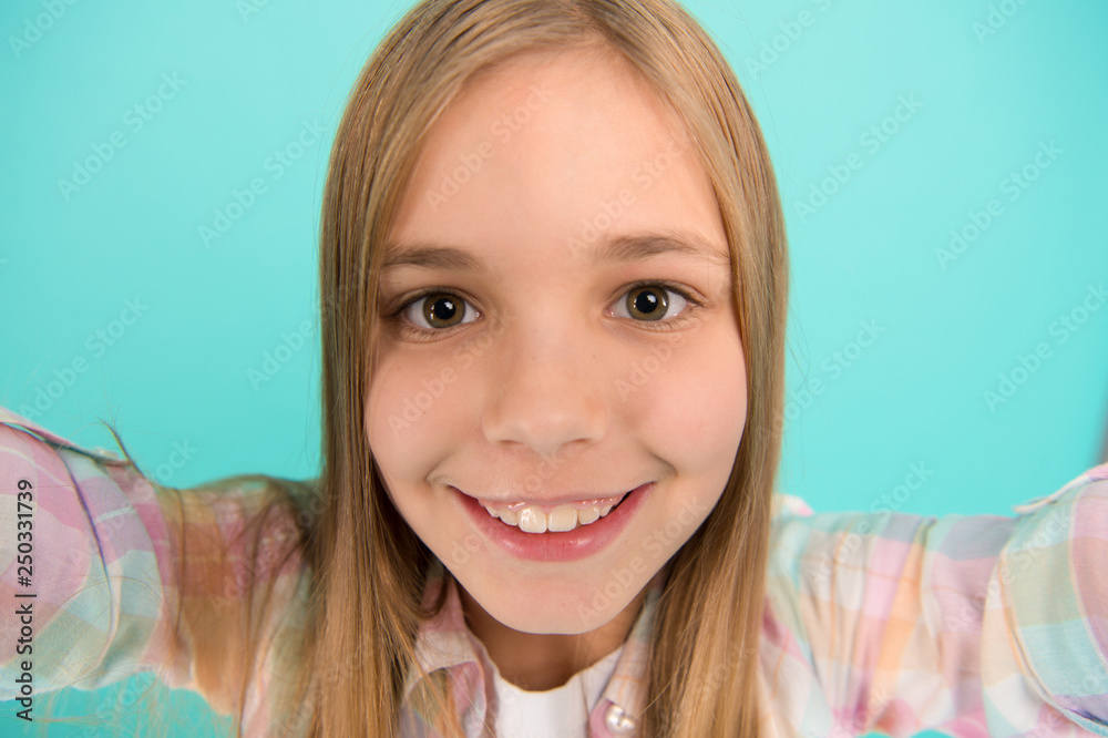 Girl From Let Me Take A Selfie