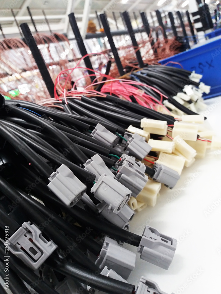 Colorful wire harness and plastic connectors for vehicles, automotive ...