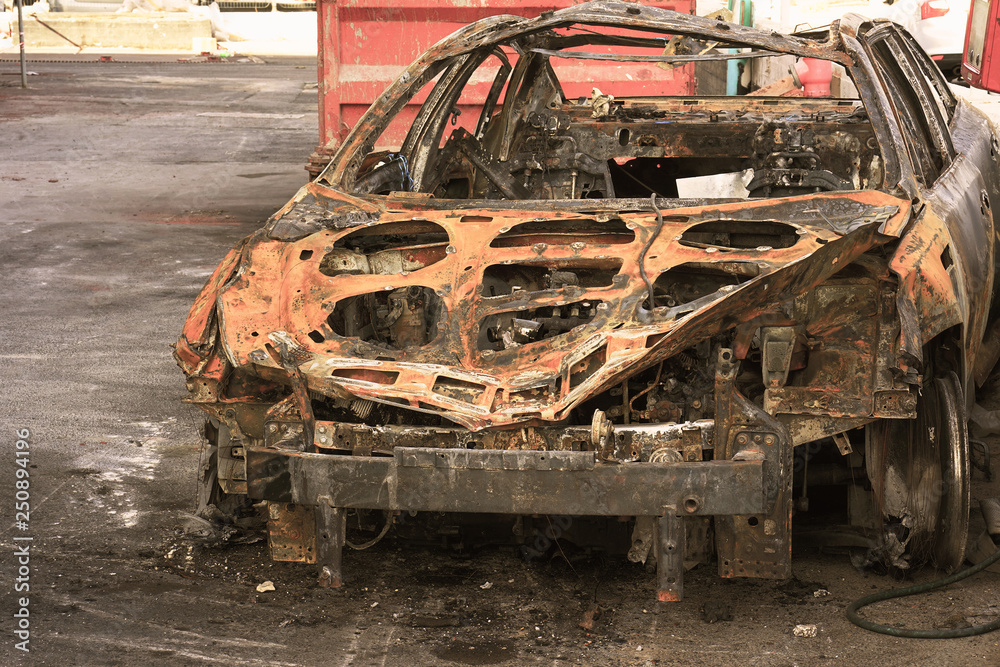 Burnt Bodies In Cars
