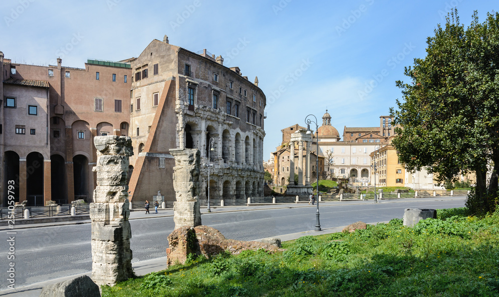 The base of the temple is Bellona, the ancient Roman goddess of war ...