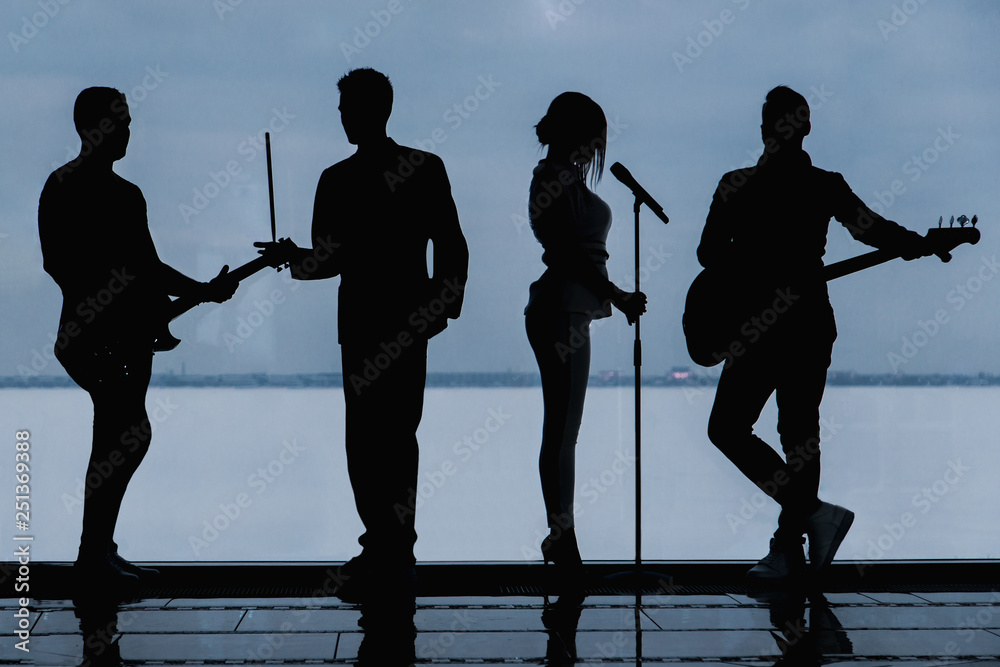 Group Singers Silhouette