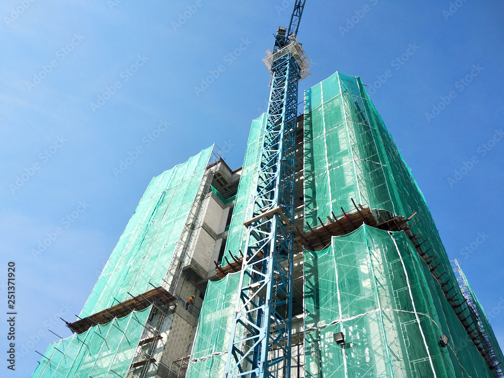 Catch platform and safety netting at the face of the building during ...