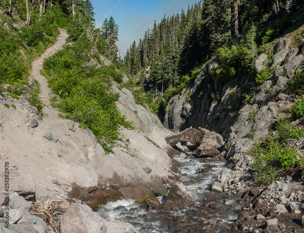 Russell Creek crossing along the Pacific Crest Trail in Oregon Stock ...