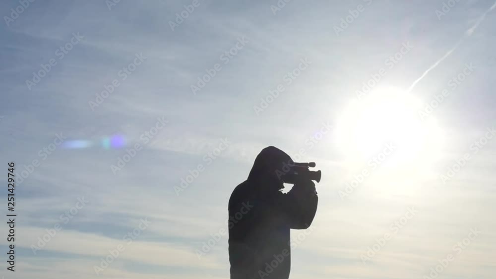 movie maker man with camera silhouette slow approaching motion Stock ...