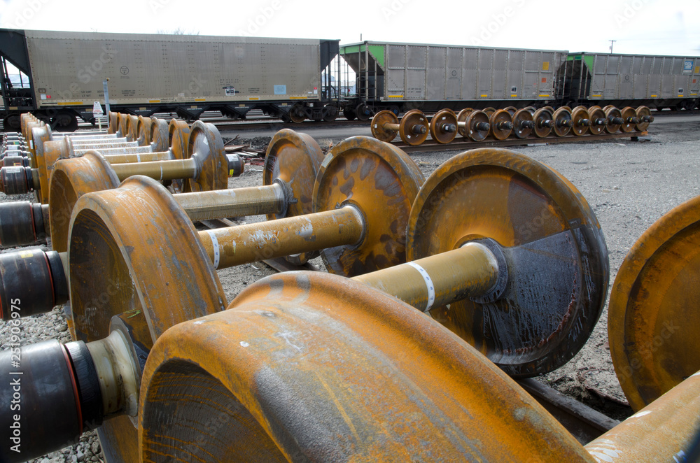 train wheels, trains, wheels, transportation, train yard, barbells ...
