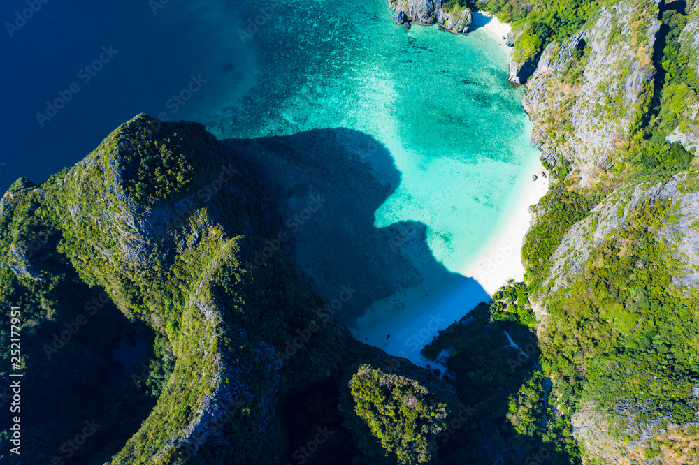 View from above, stunning aerial view of Koh Phi Phi Lee with the beautiful beach of Maya Bay ...