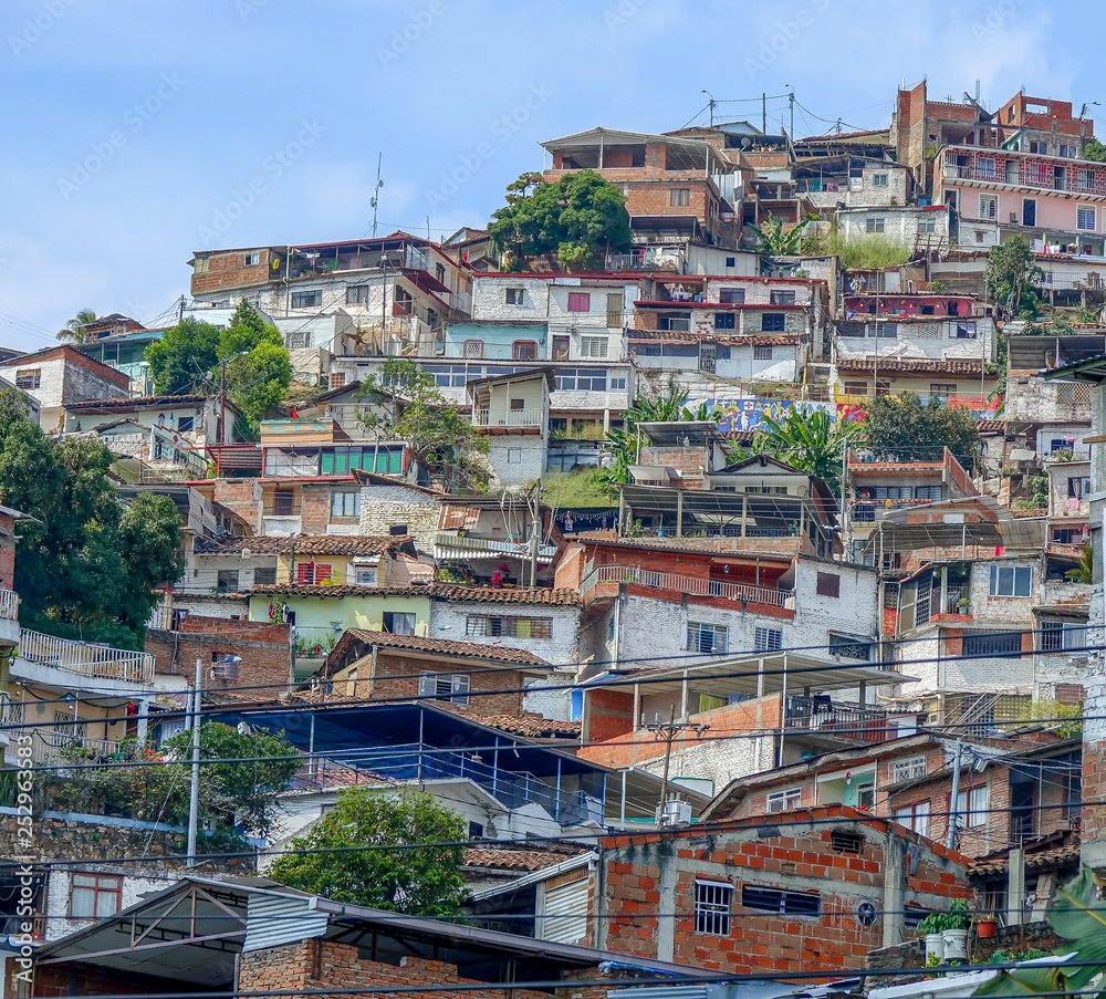 Cityview of Siloé, Cali, Colombia foto de Stock | Adobe Stock