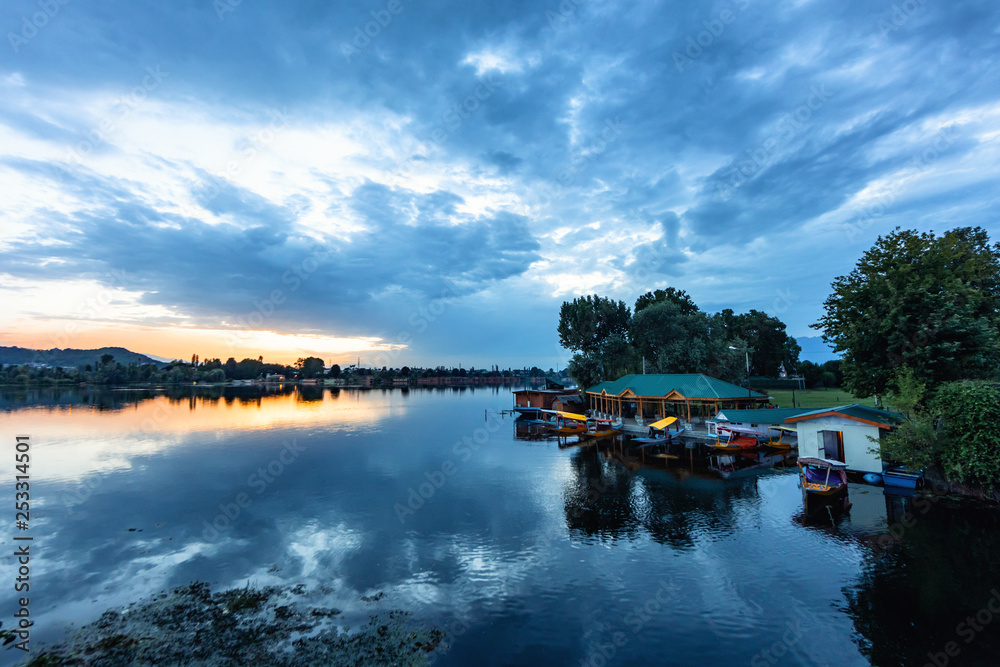 The beauty of Dal lake and the beautiful Shikaras during sunrise and ...