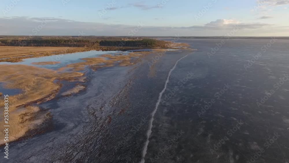 Calm lake Burtnieks with little ice and high water level in spring ...