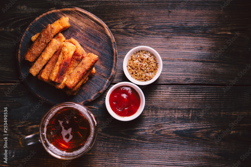 Fotografia do Stock: lager beer and snacks. bar table. restaurant, pub ...