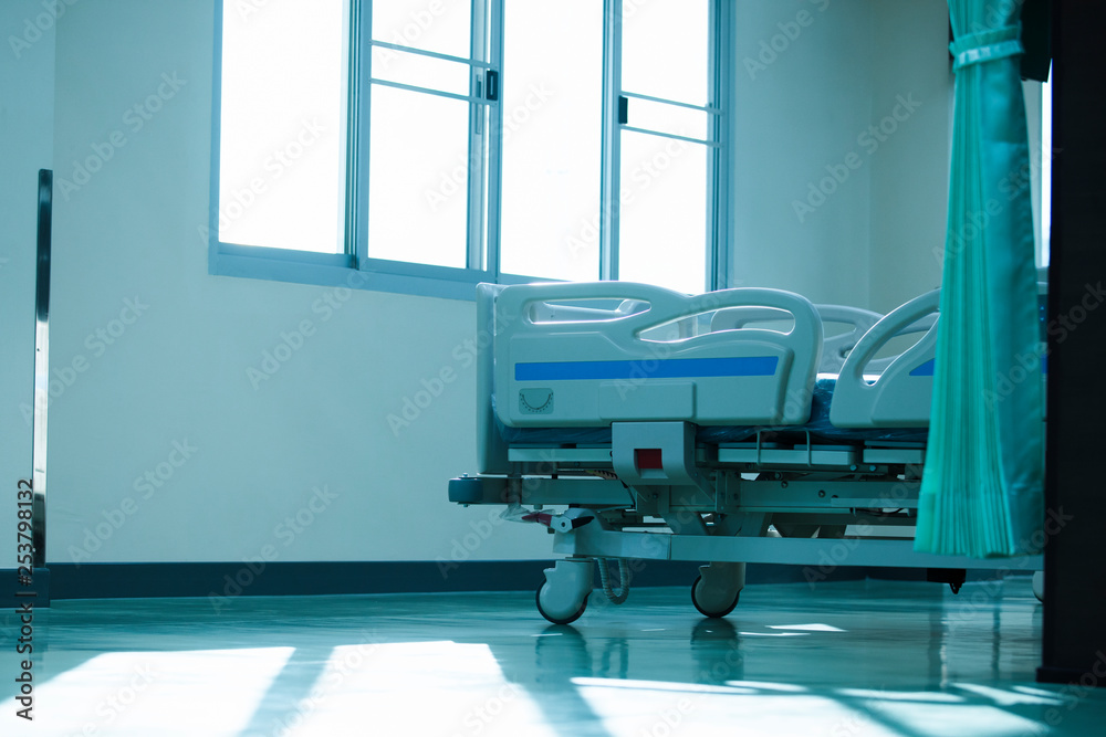 Empty Bed On Hospital Ward,Clean empty bed in a hospital, beds and ...