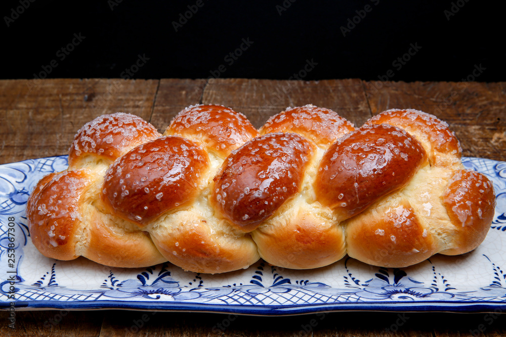 Fotografia do Stock: Sweet twist bread, typical of Brazilian bakery ...